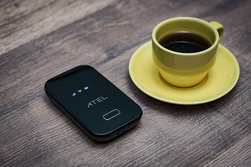 W01 4G LTE Mobile Hotspot Compatible with Verizon, BYOD, & Verizon Pre